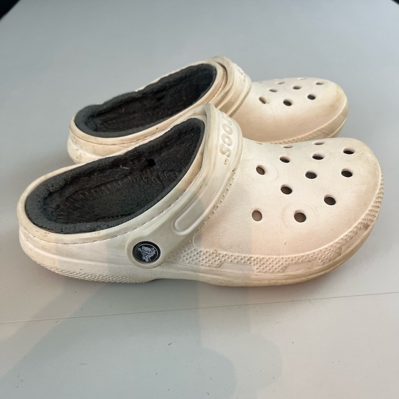 CROCS | Shoes | Crocs Fur Lined Clogs | Poshmark